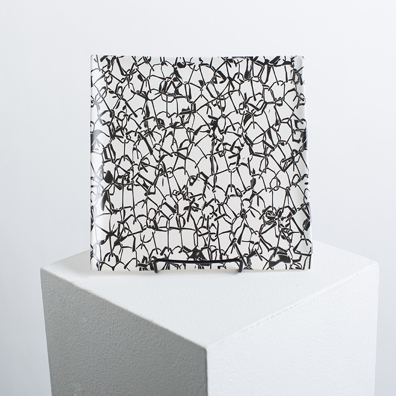Flower Matrix Augmented-Reality Ceramics–Mirror Glitch by Claudia Hart ...